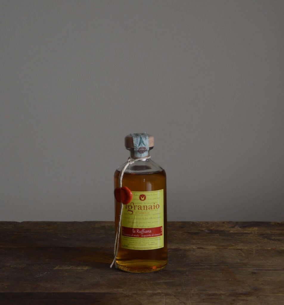 La Ruffiana Acquavite di vinacce al miele - Il Granaio di Gabriello